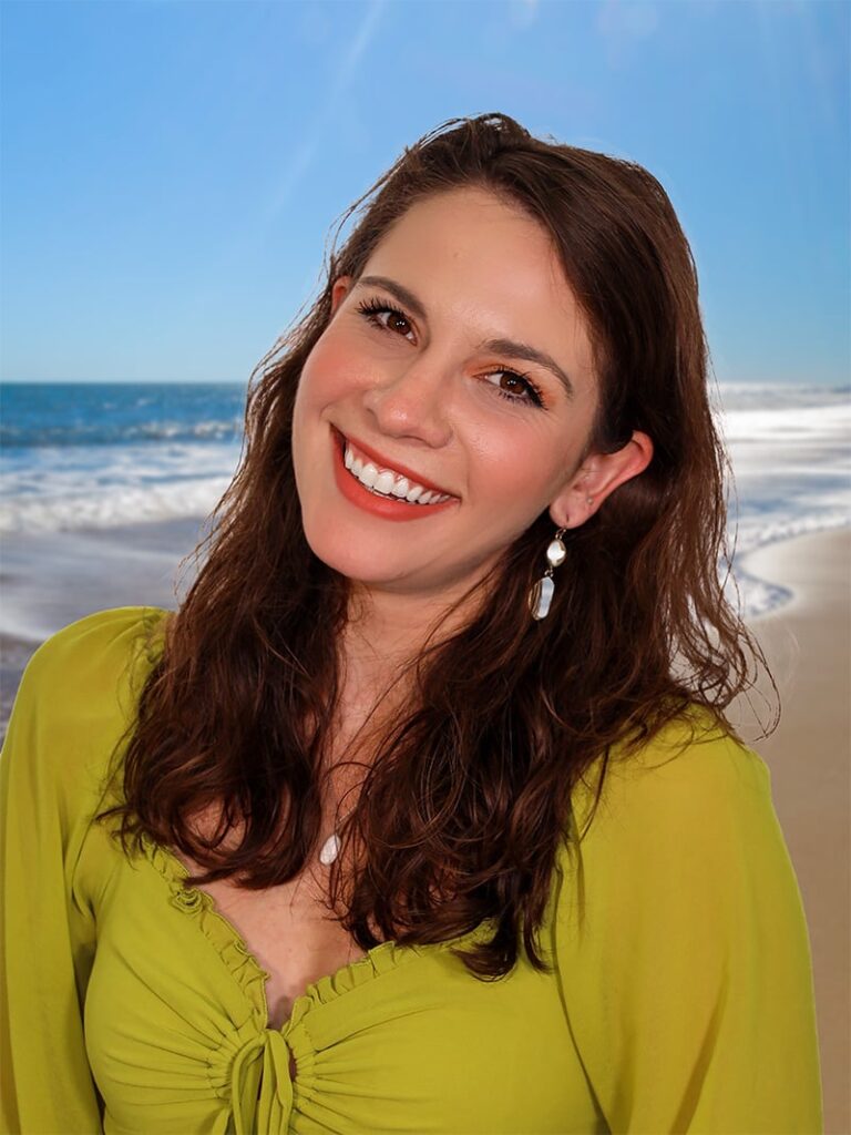 Leah Rizzo - Leah Rizzo